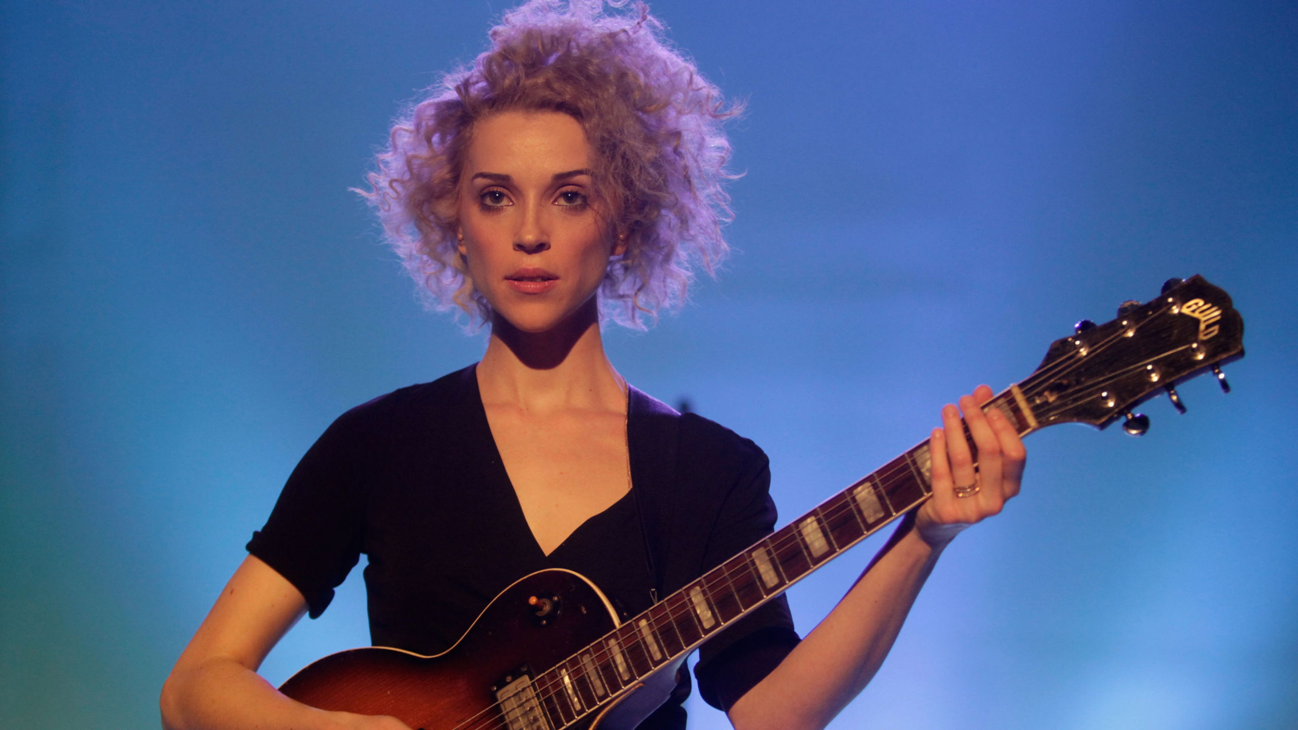 Young Benedict Cumberbatch Guitar